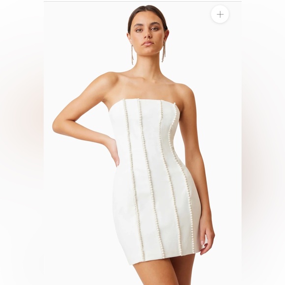 Elliatt | Dresses | Elliatt Sonnet White Pearl Detail Strapless Mini ...